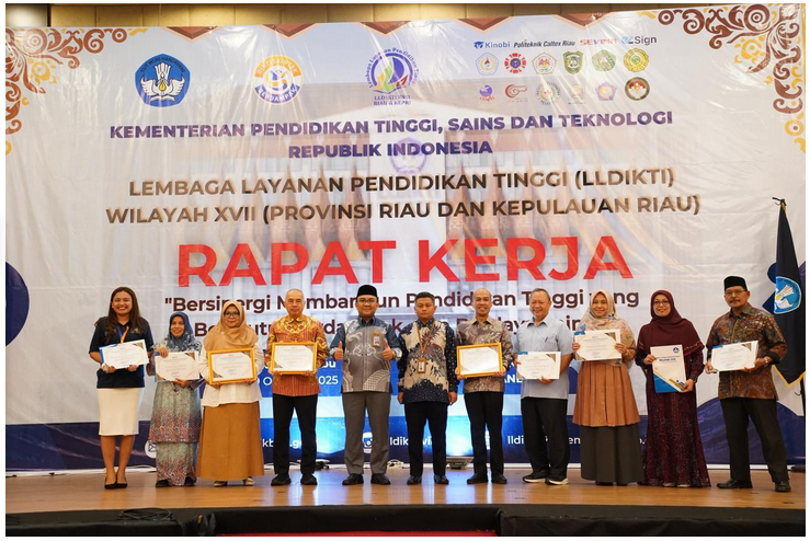 UIR Earns Three First-Place Titles at the 2025 Cooperation Awards - BKUI